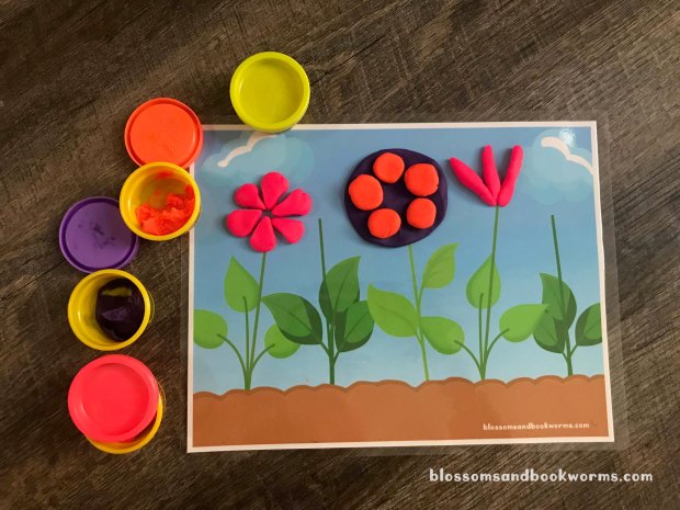 Growing a Flower Garden Playdough Mat – Blossoms and Bookworms